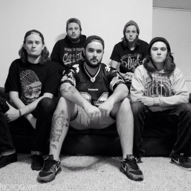 2×4 – CRAZY TOUR STORIES – Digital Tour Bus