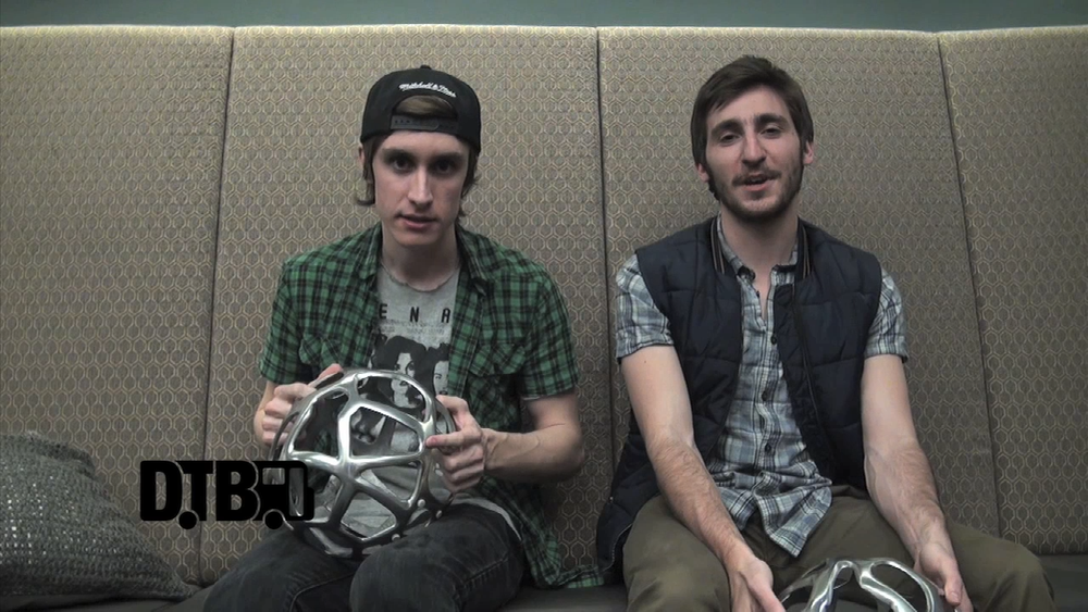 The Raised By Wolves – DREAM TOUR [VIDEO] – Digital Tour Bus