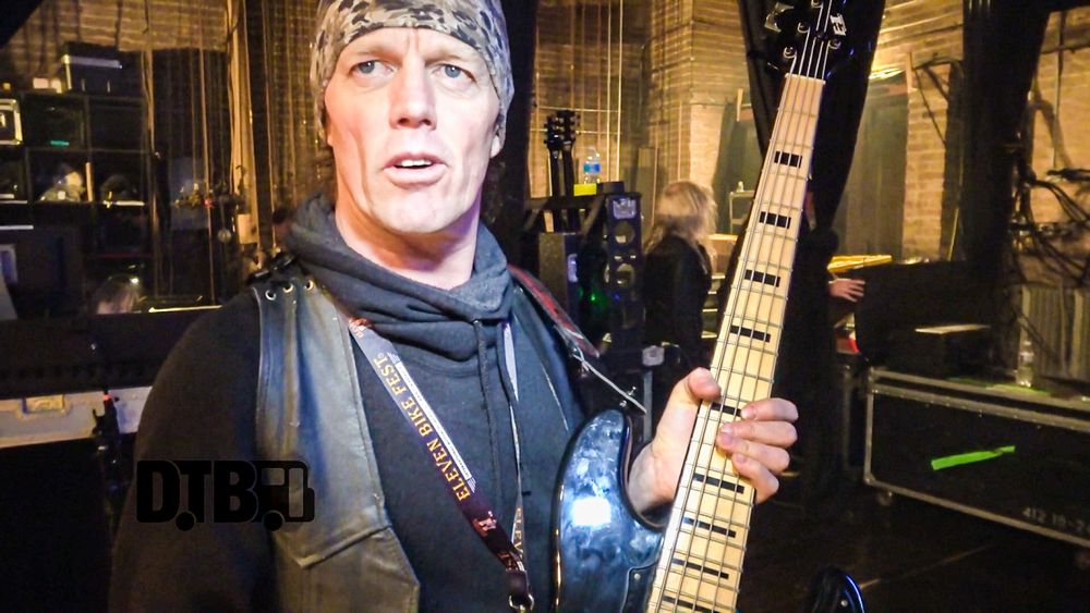 Saxon’s Nibbs Carter – GEAR MASTERS Ep. 131 [VIDEO] – Digital Tour Bus