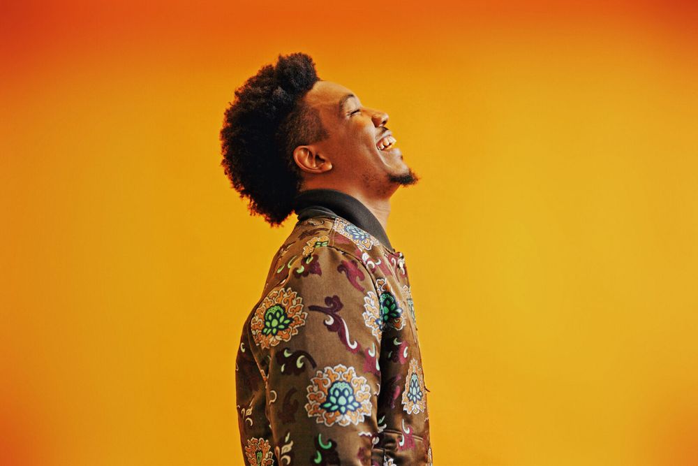 Matthew Grant – DREAM TOUR – Digital Tour Bus