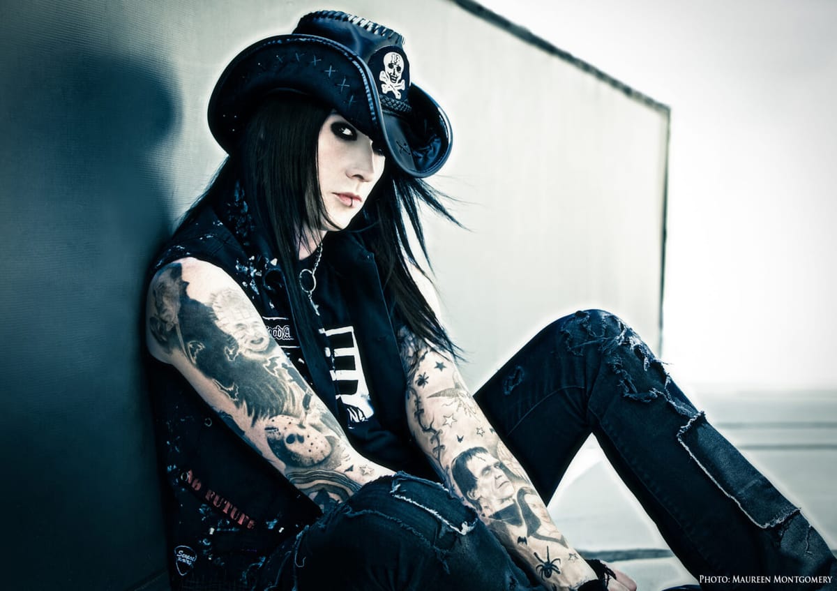 Wednesday 13 Announces the U.S. “Invasion: Earth Tour” – Digital Tour Bus