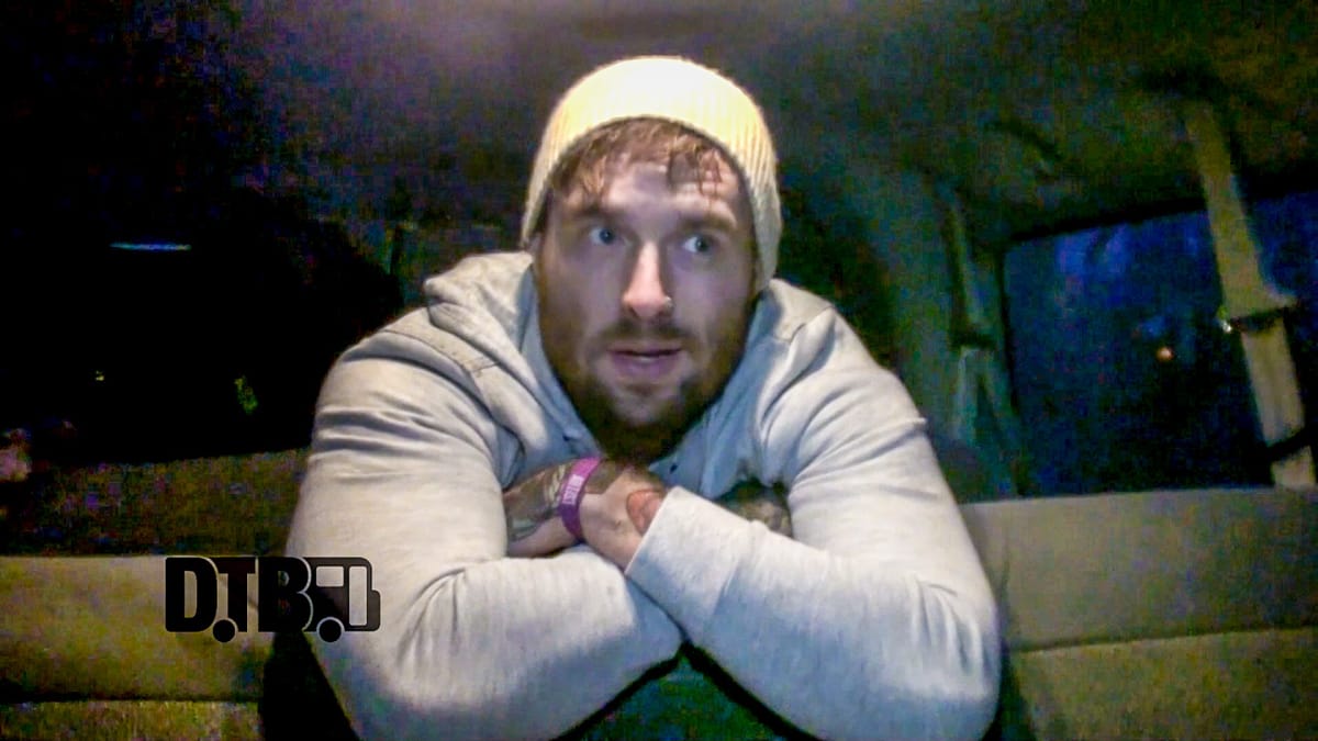 Emarosa – DREAM TOUR Ep. 261 [VIDEO] – Digital Tour Bus