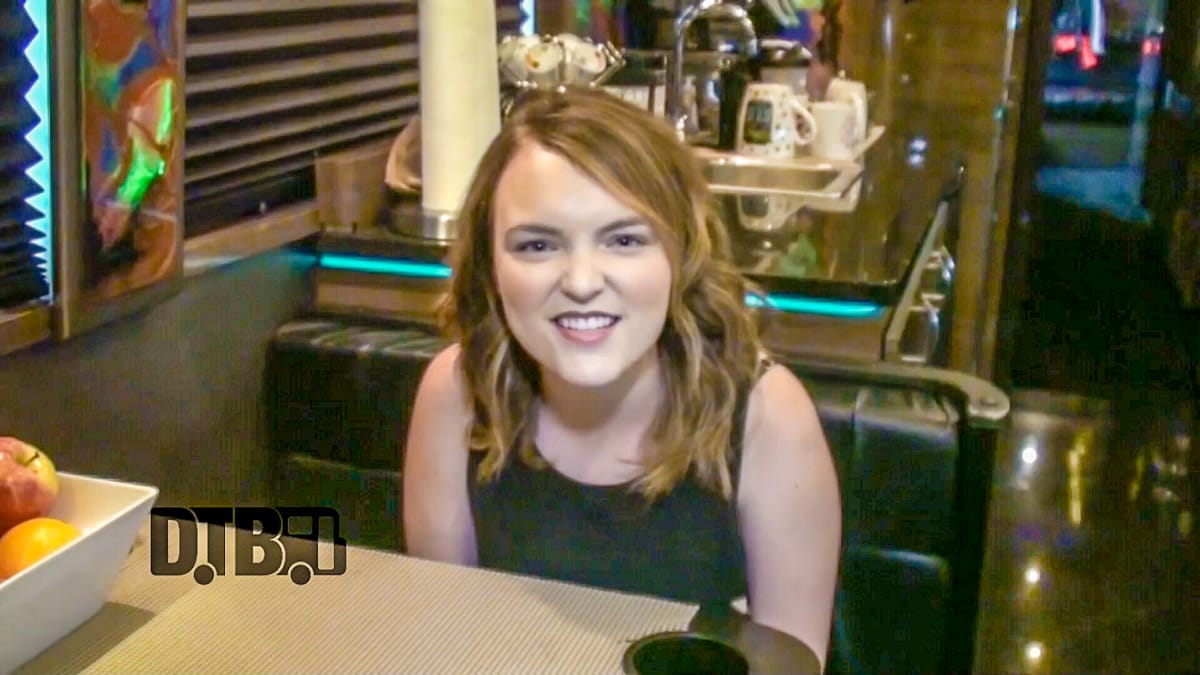 Abi Ann – PRESHOW RITUALS Ep. 122 [VIDEO] – Digital Tour Bus