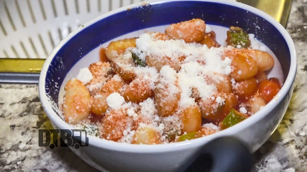 The Gooch Palms Makes Gnocchi on Their RV – COOKING AT 65MPH Ep. 37 ...