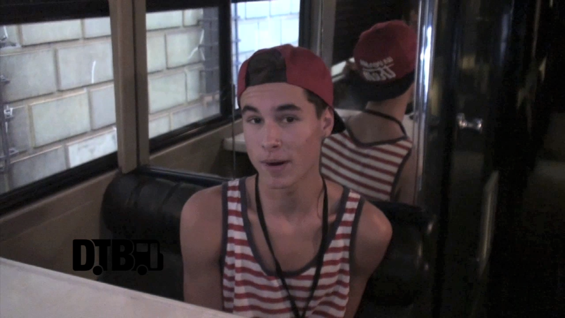 Kian Lawley (of O2L) – DREAM TOUR [VIDEO] – Digital Tour Bus