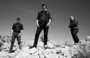 Earth Announces European 2015 Winter Tour – Digital Tour Bus