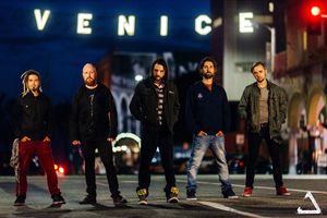 The ReAktion – DREAM TOUR – Digital Tour Bus