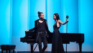 Petty Party – DREAM TOUR – Digital Tour Bus