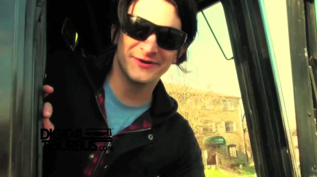 Shiny Toy Guns – BUS INVADERS Ep. 3 – Digital Tour Bus