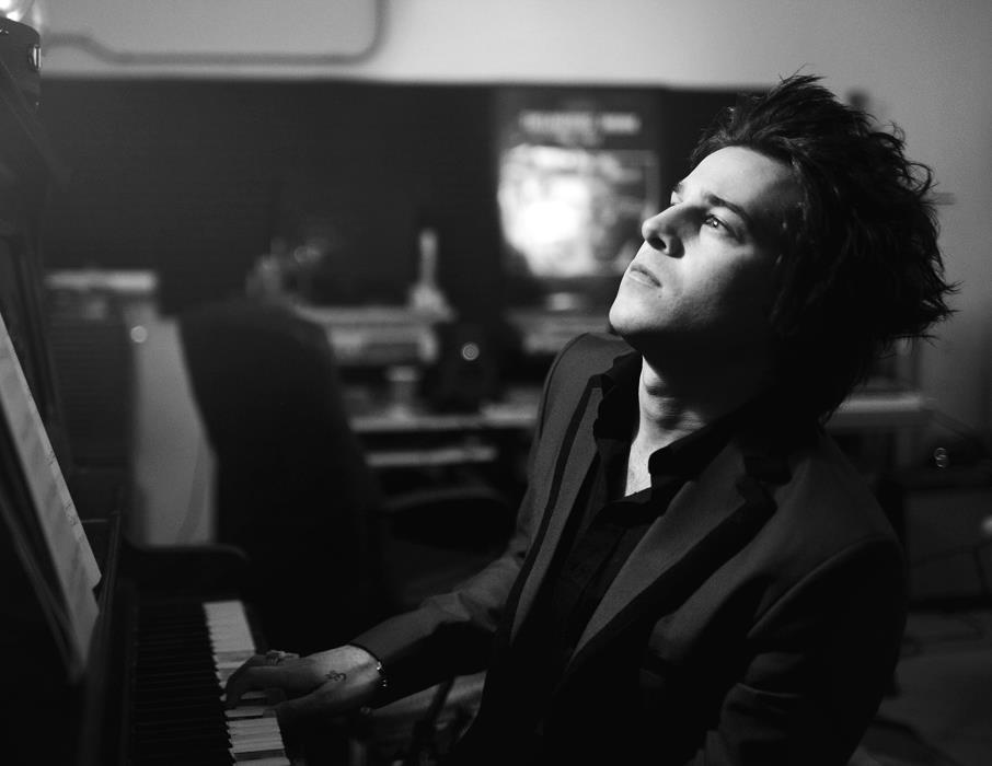 Ryan Cabrera – TOUR TIPS – Digital Tour Bus