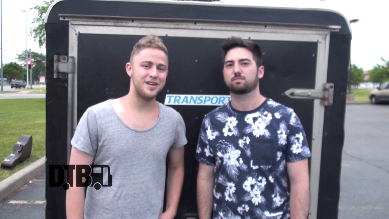 Crash The Party – DREAM TOUR [VIDEO] – Digital Tour Bus