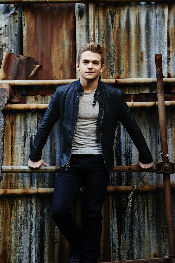 Hunter Hayes Announces the “21 Tour” – Digital Tour Bus
