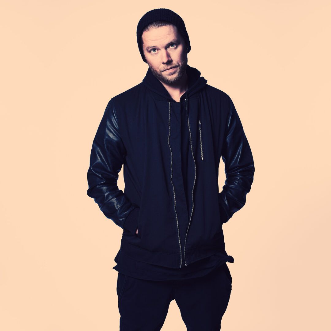 Kyle Lucas – DREAM TOUR – Digital Tour Bus