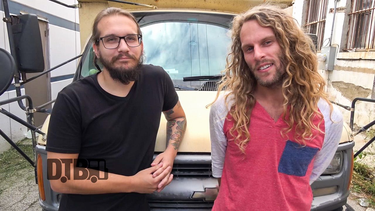 Toothgrinder – BUS INVADERS Ep. 1268 [VIDEO] – Digital Tour Bus