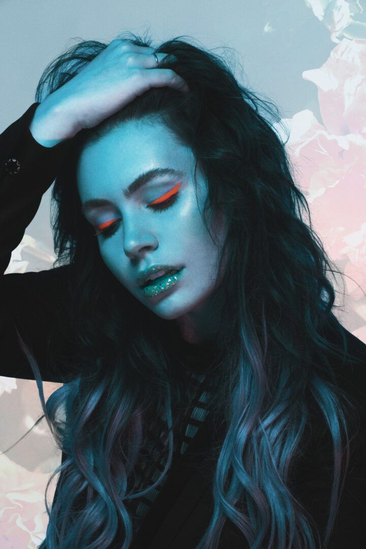 Sophie Simmons – FIRST CONCERT EVER – Digital Tour Bus