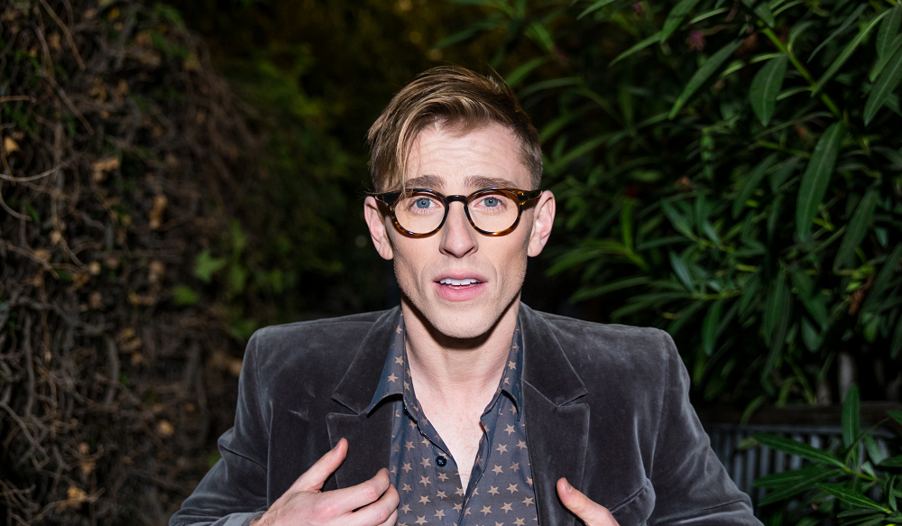 Payson Lewis – FIRST CONCERT EVER – Digital Tour Bus