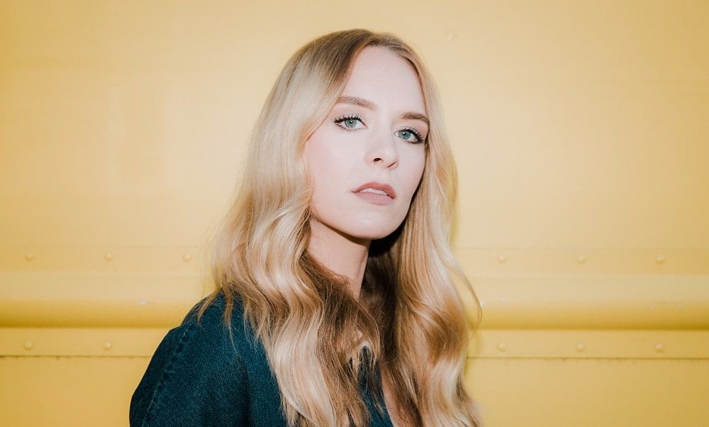 Haley Johnsen – CRAZY TOUR STORIES – Digital Tour Bus