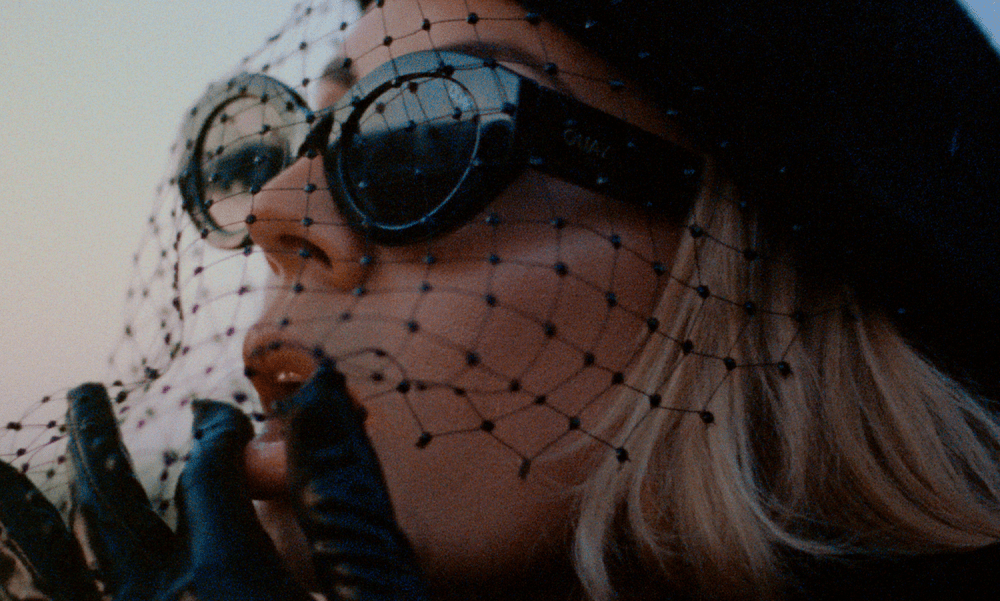 Empara Mi – DREAM TOUR – Digital Tour Bus