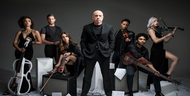 Kitt Wakeley – DREAM TOUR – Digital Tour Bus