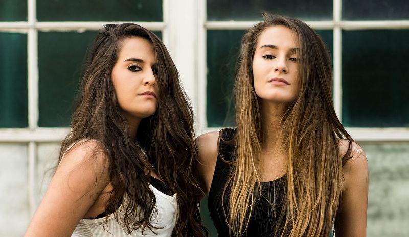 Neoni – DREAM TOUR – Digital Tour Bus