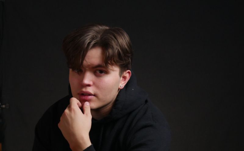 Camylio – FIRST CONCERT EVER – Digital Tour Bus