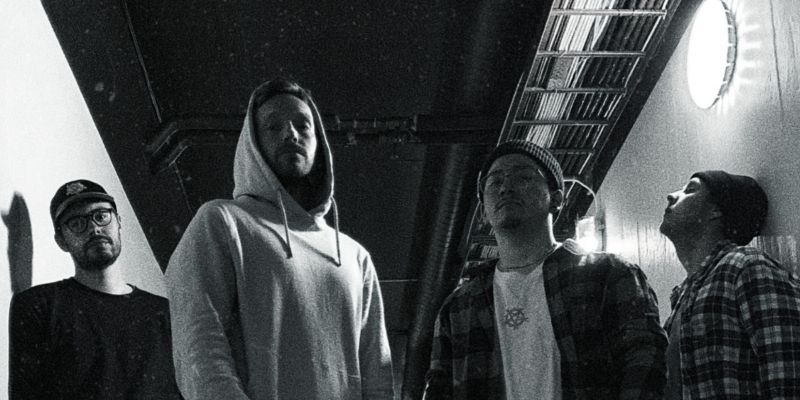 BITE DOWN – DREAM TOUR – Digital Tour Bus