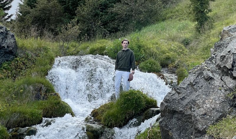 Atli – PRESHOW RITUALS – Digital Tour Bus