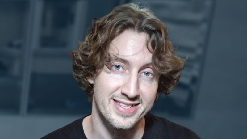 Dean Lewis – FIRST CONCERT EVER Ep. 430 [VIDEO] – Digital Tour Bus