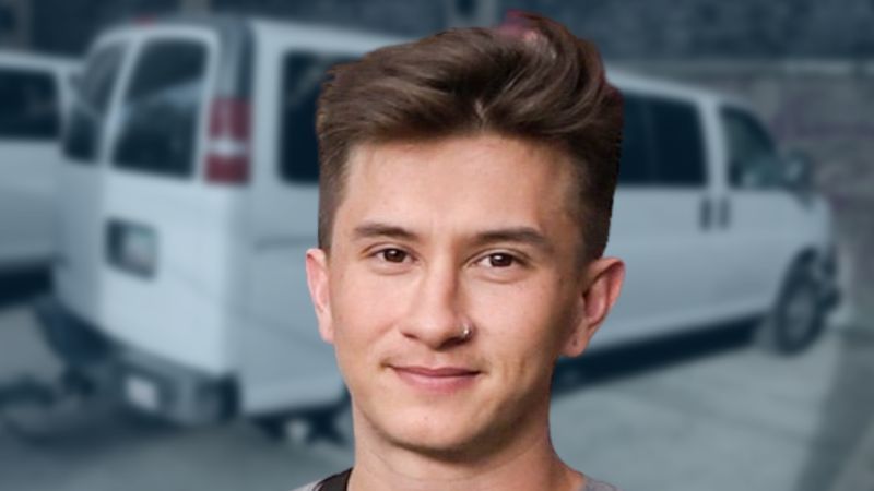 Decayer – BUS INVADERS Ep. 1688 [VIDEO] – Digital Tour Bus