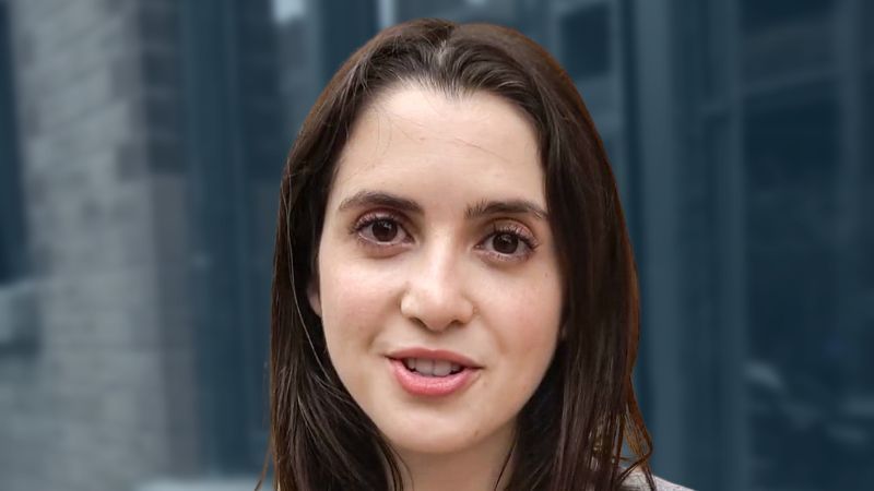 Laura Marano – DREAM TOUR Ep. 975 [VIDEO] – Digital Tour Bus