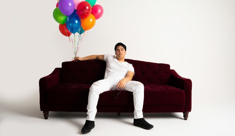 STVN – FIRST CONCERT EVER – Digital Tour Bus